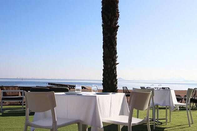 Kinita Restaurant & Beach Club | Gastronosfera