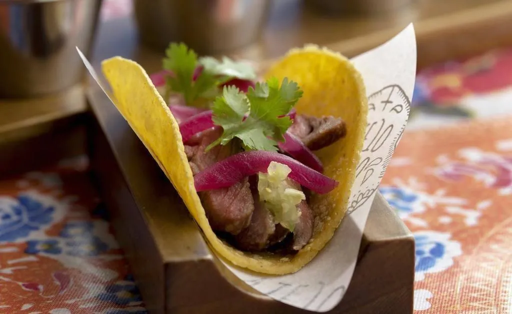Anatomía de un taco, con consejos del chef de la taquería Niño Viejo ...